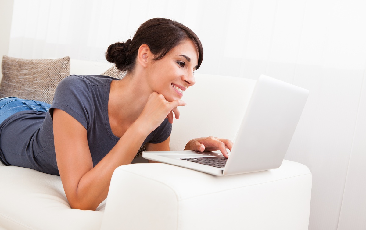 Booking you holiday house safely with an agency on the web